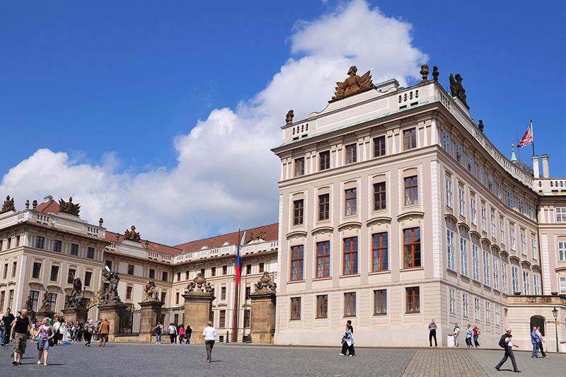 Prague Castle In Detail (incl. admission)