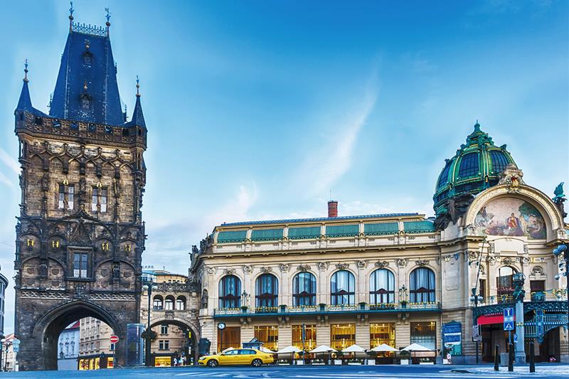 Prague - Historical City Bus Tour + 1 hr Boat Trip