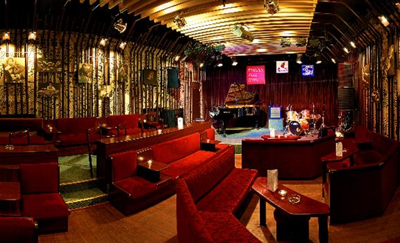 Jazz abende im Reduta Jazz Club, Fr + Sa 19 Uhr